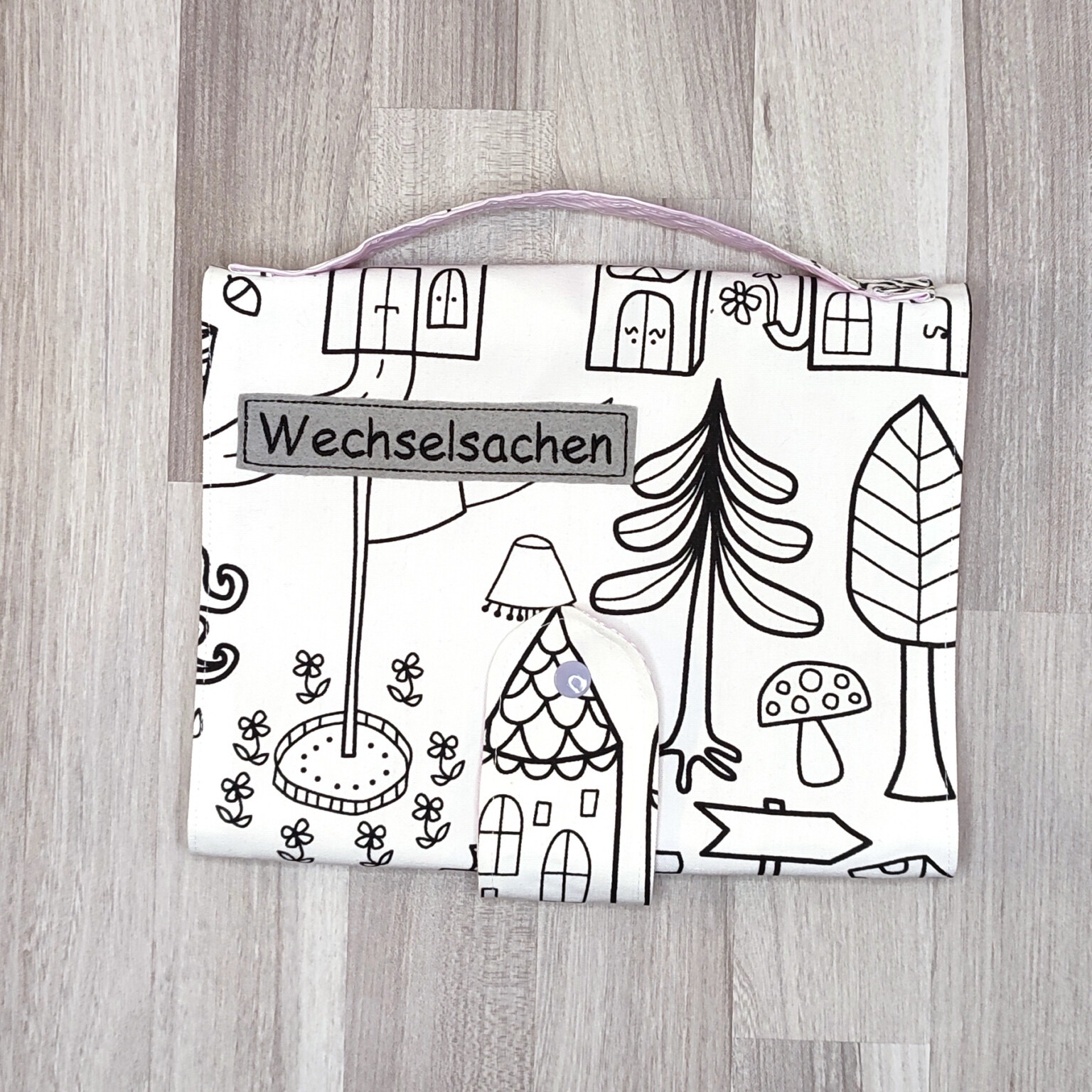 Schnittmuster für eine Wechselsachentasche für den Kindergarten „Hoololi Lole“ – Kleine Stiche