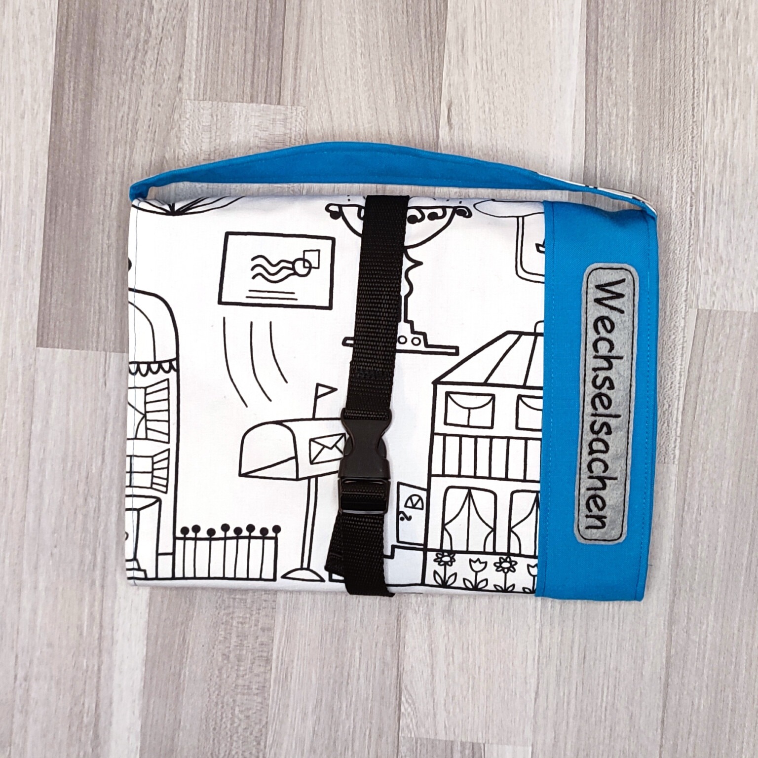 Schnittmuster für eine Wechselsachentasche für den Kindergarten „Hoololi Lole“ – Kleine Stiche